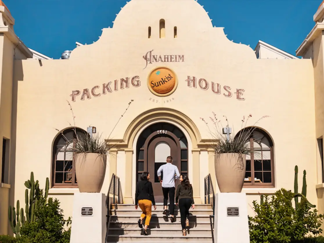 Around Town: Local Attractions near Hotel FERA | Hotel in Orange, CA